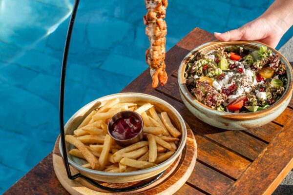 Pool Bar Phuket - Lido Swim Up Bar | Avista Grande Phuket Karon
